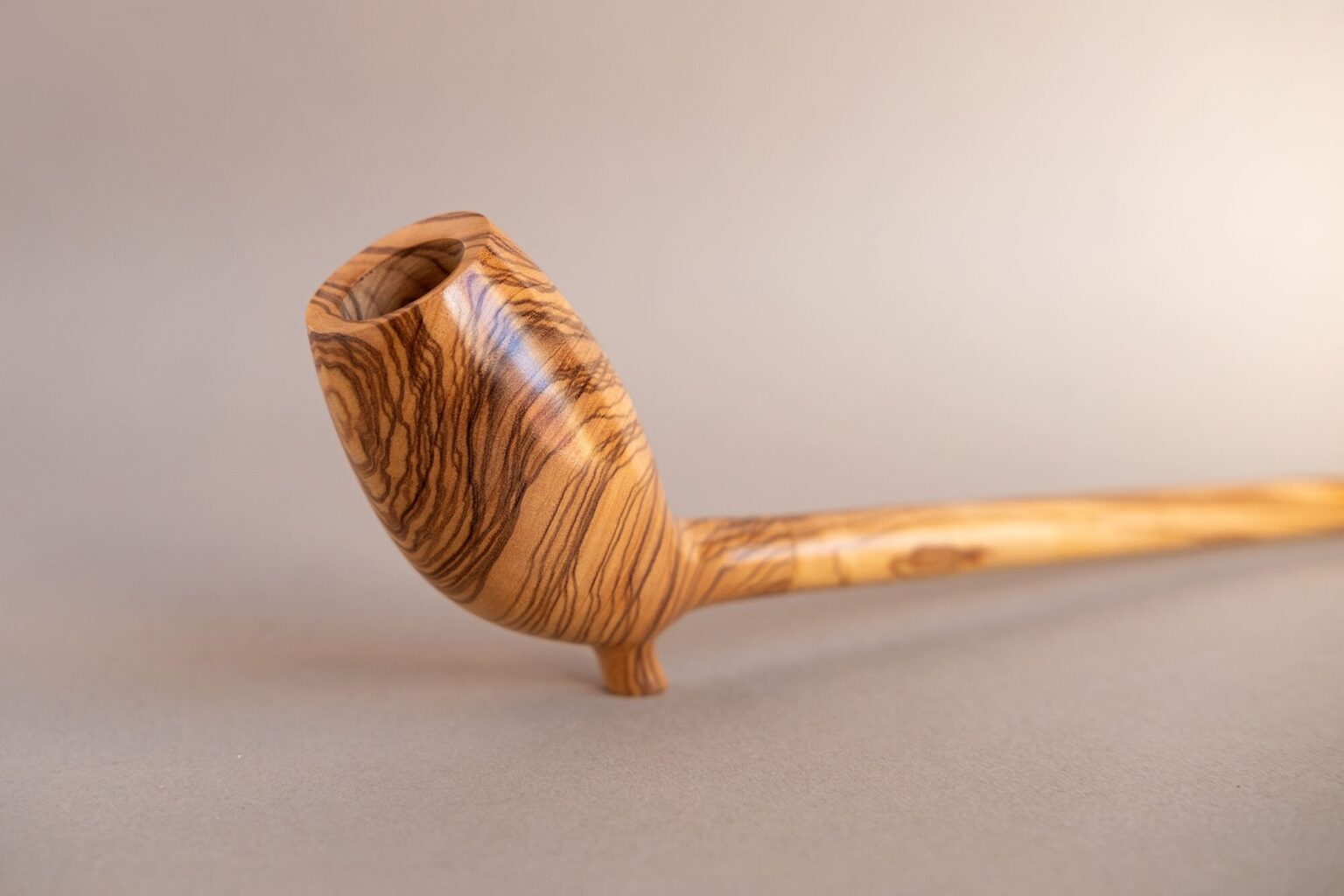 How Different Pipe Shapes Affect Flavor and Smoothness - KiwiBox