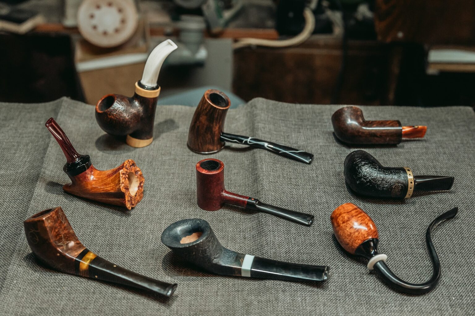 How Different Pipe Shapes Affect Flavor and Smoothness - KiwiBox