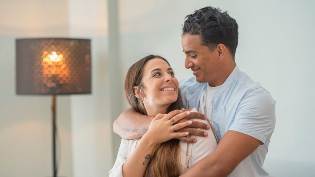 11 Tips for Building Stronger Connection Through Honest Communication ...